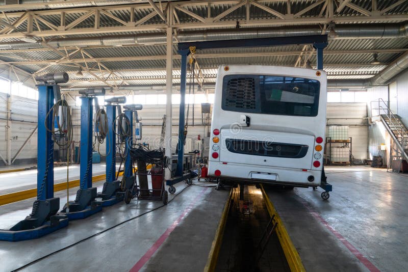345 Bus Repair Workshop Stock Photos - Free & Royalty-Free Stock Photos ...