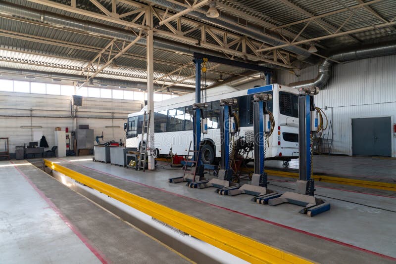 346 Bus Repair Workshop Stock Photos - Free & Royalty-Free Stock Photos ...