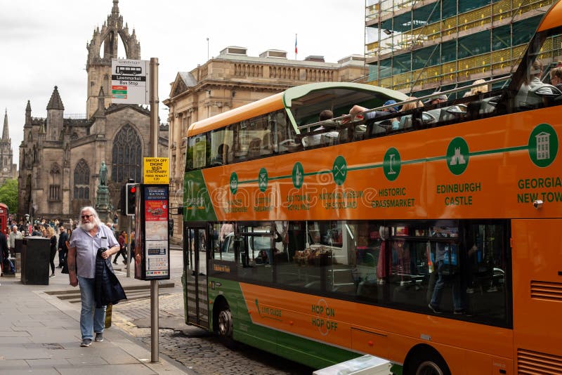 Bus Tour in Edinburgh, UK May Editorial Photography - Image of city ...