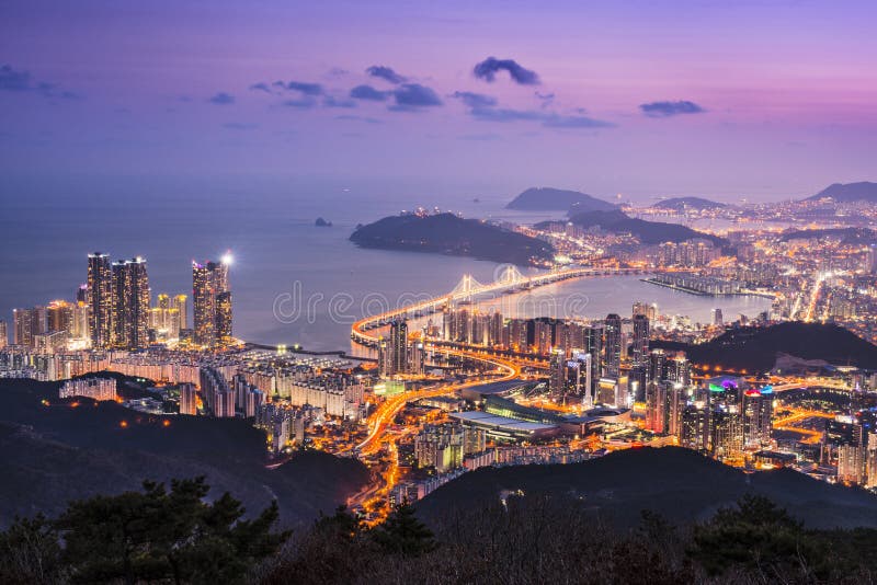 Busan, Corea del Sud fotografia stock. Immagine di notte - 38535738