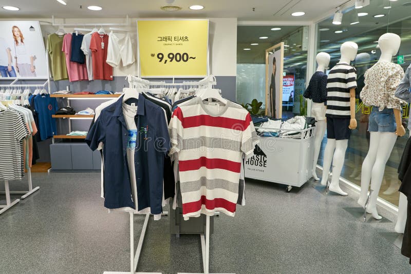 Basic House editorial photography. Image of price, mart - 109316962