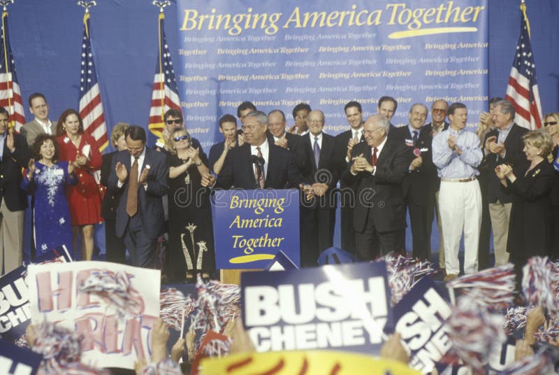 Bush/Cheney Campaign Rally in Costa Mesa, CA Editorial Photography ...