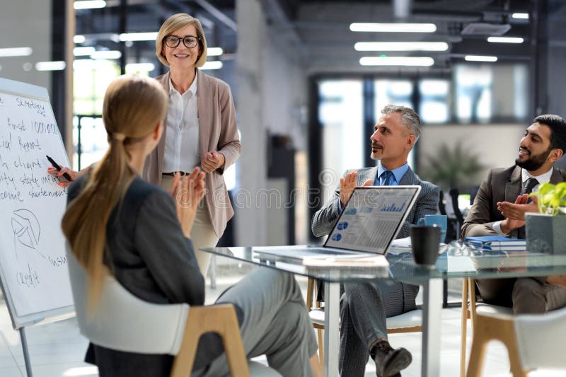 Business Conference Presentation with Team Training Flipchart Office ...