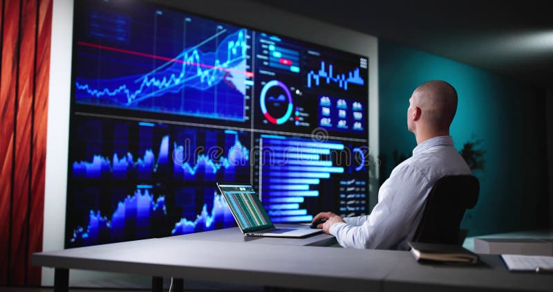 Business Data Analytics Dashboard Stock Image Image Of Dashboard Desk 355721079 2089