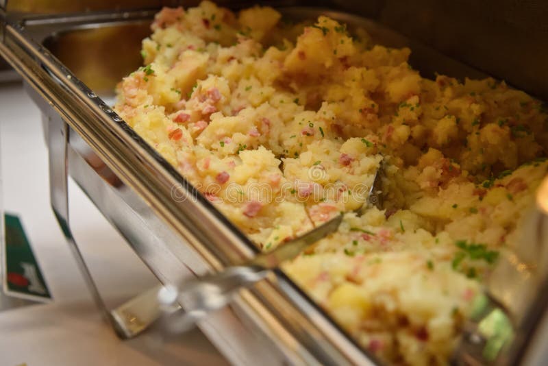 Buffet Chickens Turkey Restaurant Stock Photos - Free & Royalty-Free ...