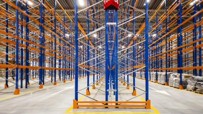 Business Distribution and Warehouse Technology Concept Background, Huge ...