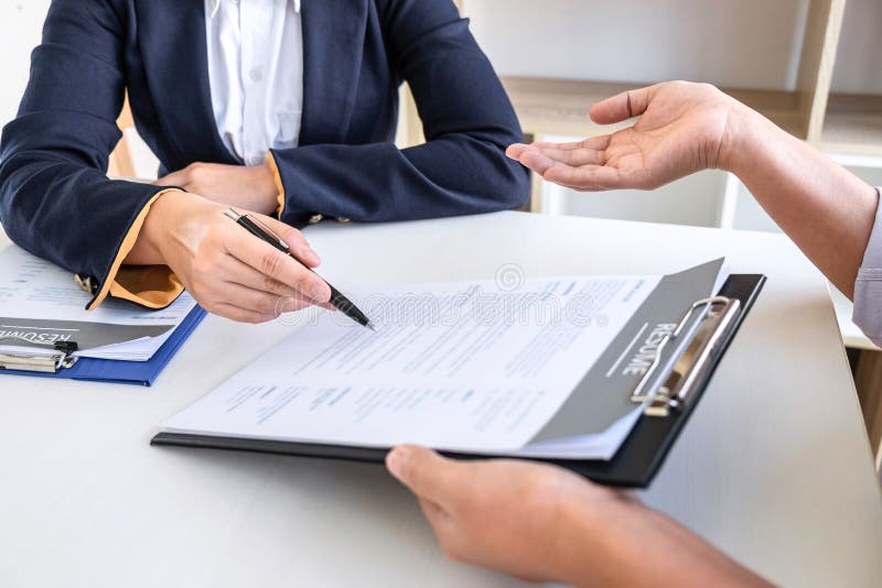 Business Interview Consider and Asking Candidate Questions a Resume ...