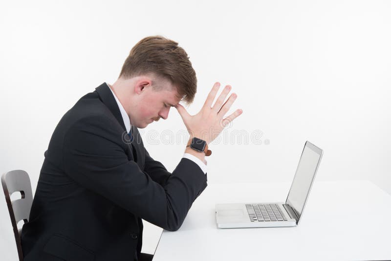 Business Man Computer Stock Photos - Download 362,136 Royalty Free Photos