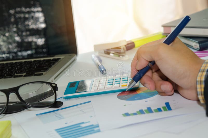 Business man and graph stock image. Image of intelligence - 100434639