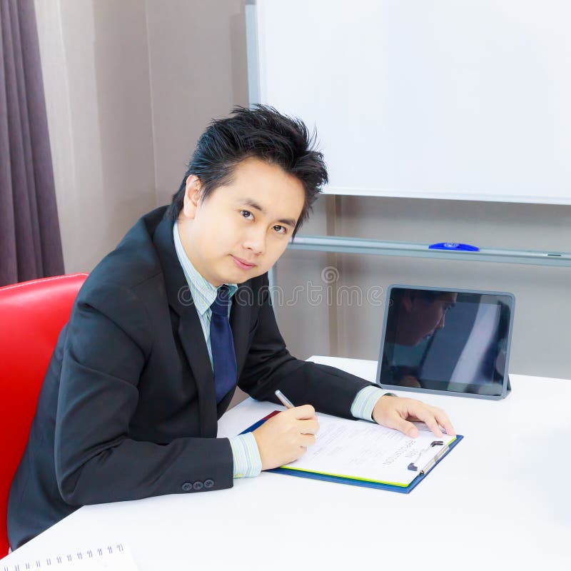 Business Man Signing Contract Stock Photo - Image of legal, employee ...