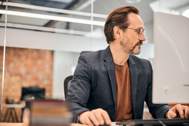 Business Man Working at the Computer Using Internet Stock Photo - Image ...