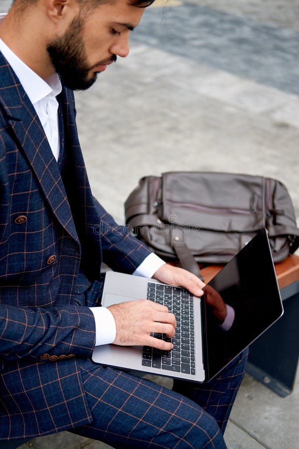 Business Man Working on Laptop Computer. Man in Business Suit on ...