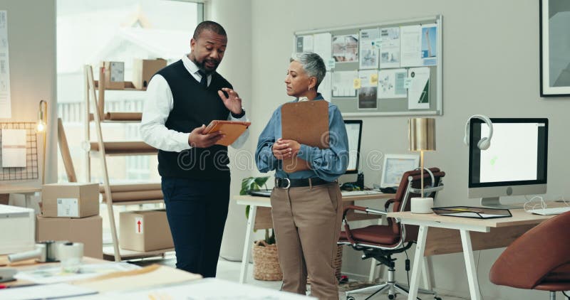 Teamwork, Planning and Review with Women in Office for Discussion ...