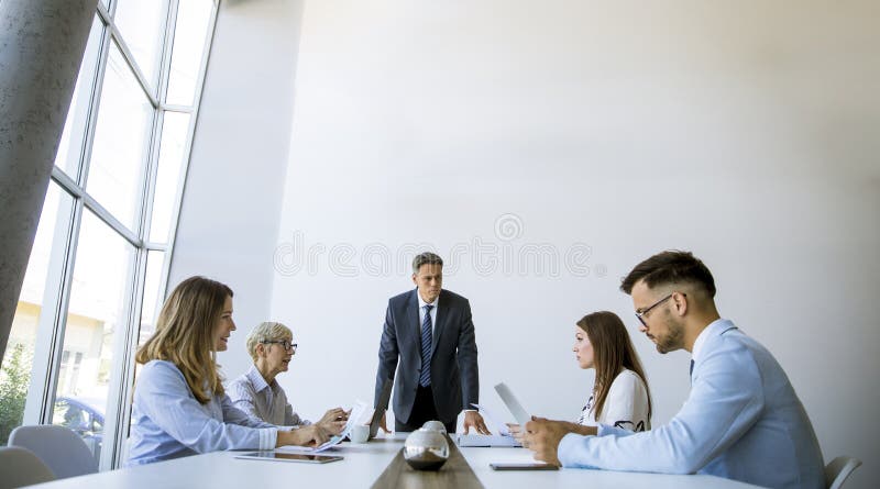 Business People Have a Meeting at a Conference Table Stock Photo ...