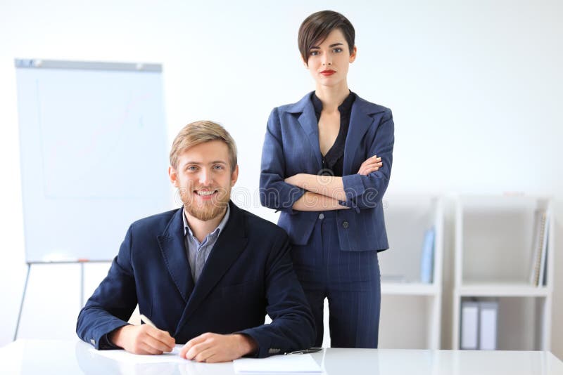 Business People Signing a Contract Stock Image - Image of businessman ...