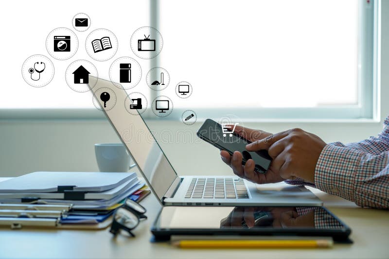 Business People Use Technology E-commerce Internet Global Marketing ...