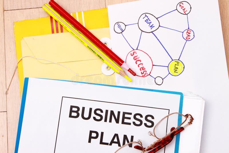 Working on the Business Proposal Stock Photo - Image of plan, discuss ...