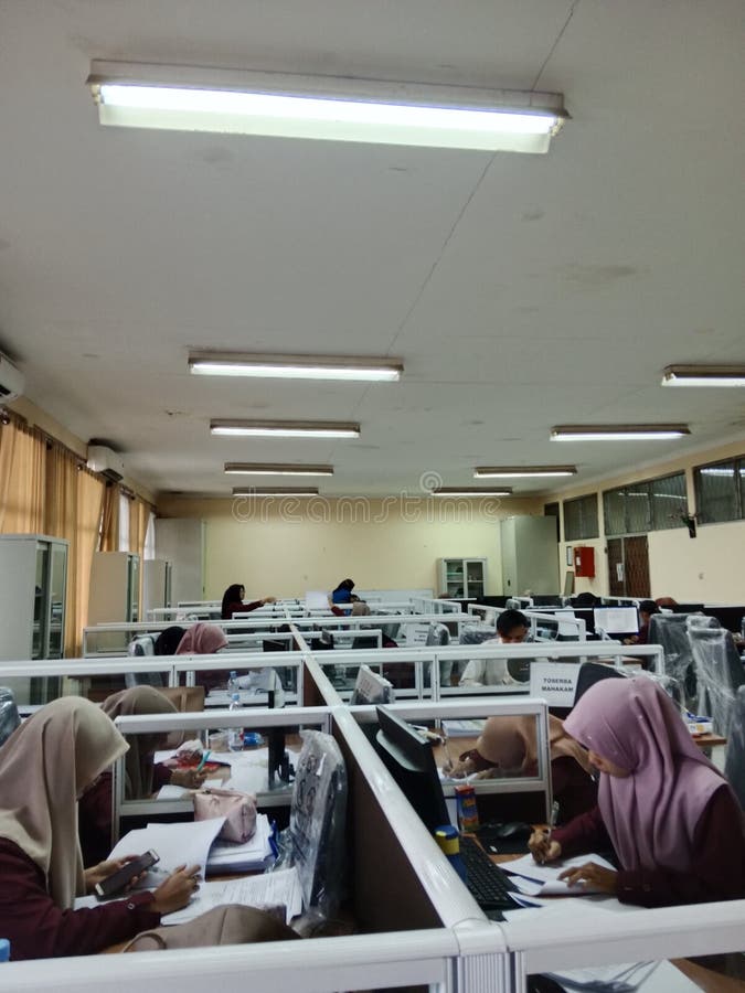 Business Simulation in Vocational Campus of Indonesia Editorial Photo ...