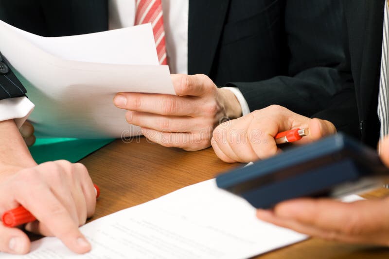 Teamwork - Discussion in the Office Stock Photo - Image of consultant ...