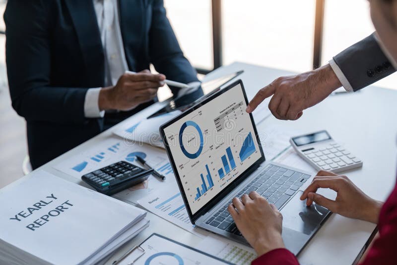 Business Team at Meeting Collaboration and Teamwork of Work Meeting New ...