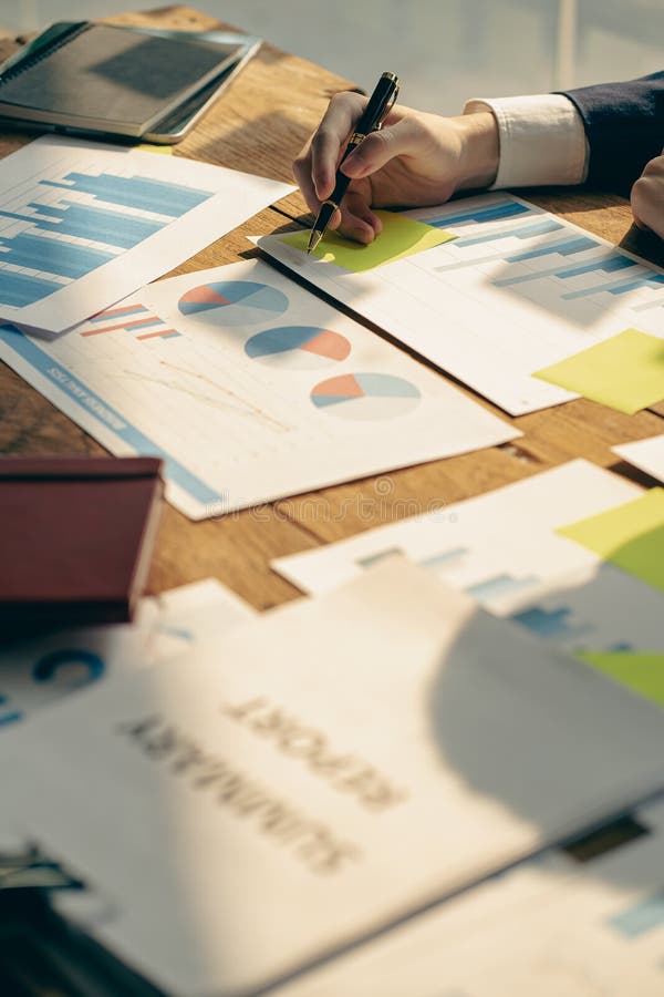 Business Team Meeting, Teamwork Concept of Business Merger at the ...