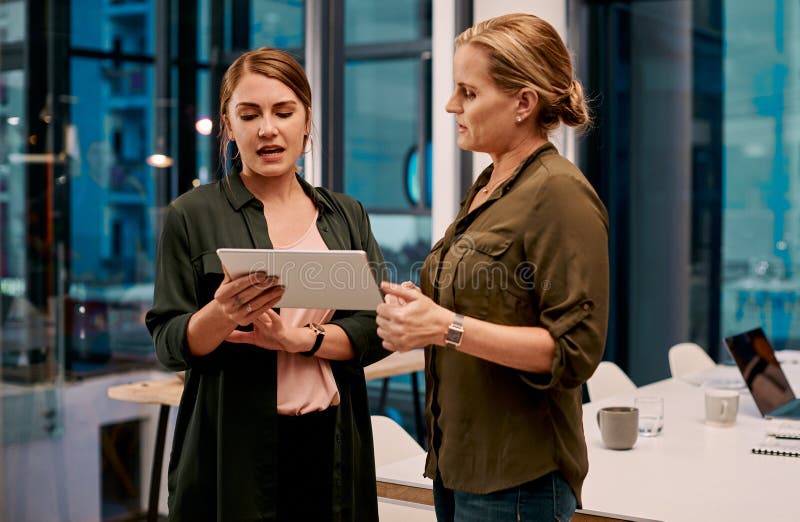 Business Team, Tablet and Feedback in Office for Cooperation ...