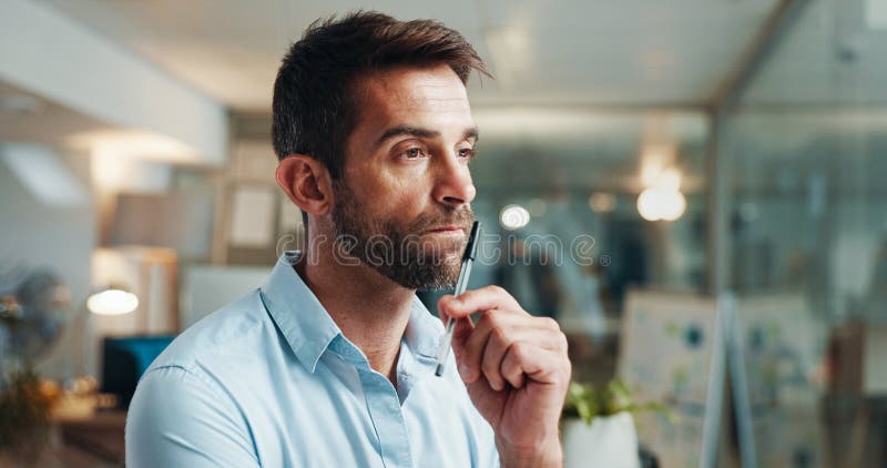 Business, Thinking and Man in Office, Choice or Problem Solving with ...