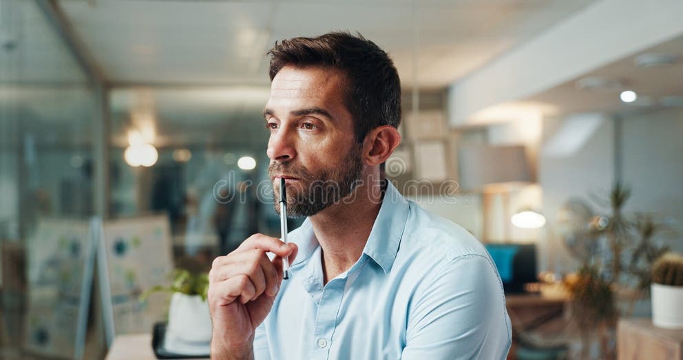 Business, Thinking and Man in Office, Doubt and Problem Solving with ...