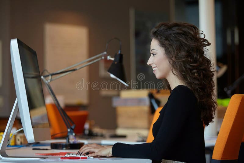 Business Woman with Computer Stock Photo - Image of cute, pretty: 57782426