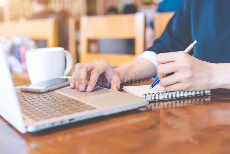 5,809 Business Letter Writing Computer Stock Photos - Free & Royalty ...