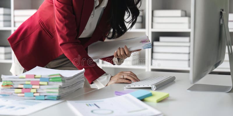 Business Woman Offices Working for Arranging Documents Unfinished Stack ...