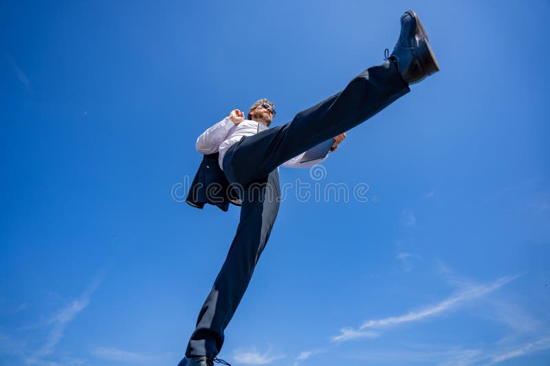 Businessman Go Step On Sky Next Steps Business Ambitions Concept Goal Business Success