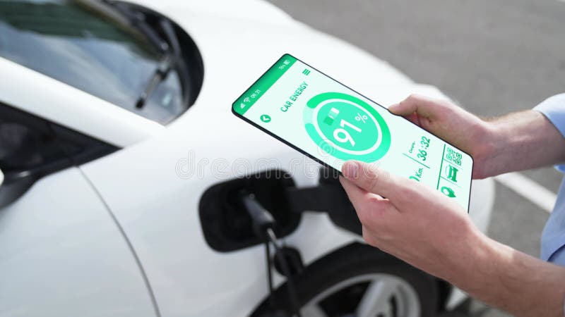 Smartphone Display Battery Status on Smart EV Mobile Application. Peruse Stock Video - Video of ...