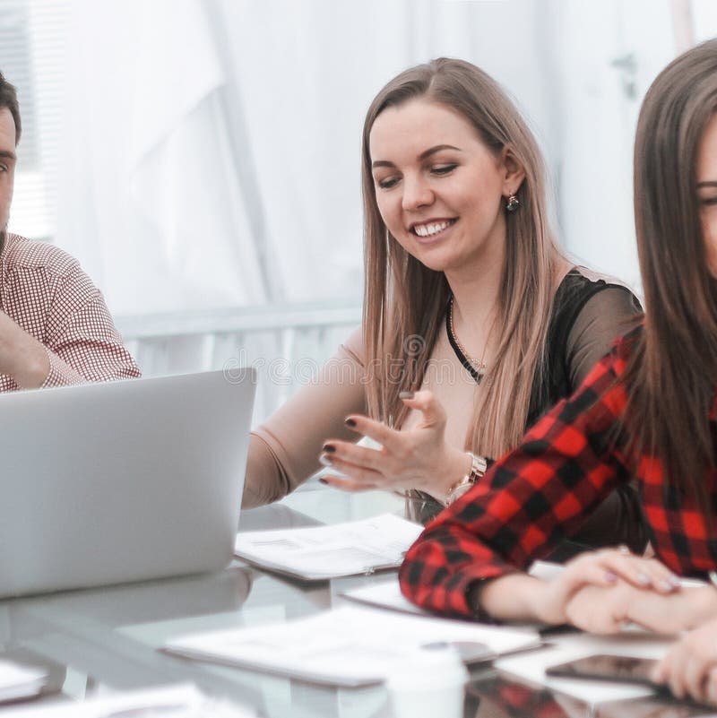 Businessman Holds a Briefing with the Business Team Stock Image - Image ...