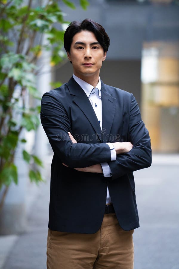 Businessman image stock image. Image of looking, commuting - 283230103