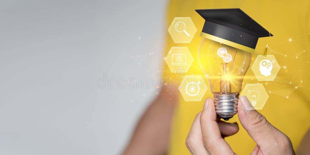 Businessman Show Light Bulb Graduation Hat. Study E-learning Graduate ...