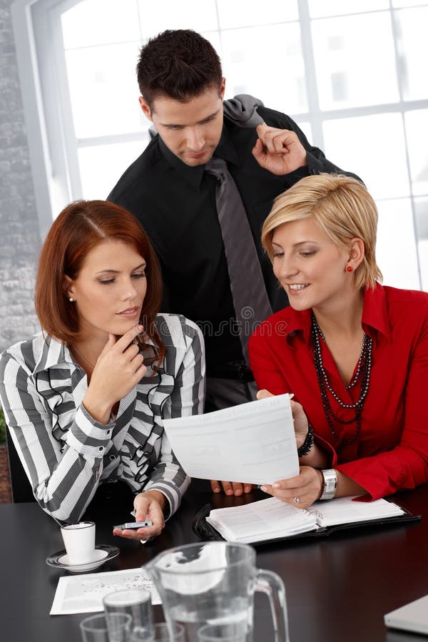 Businessteam busy working stock image. Image of cooperation - 27116687