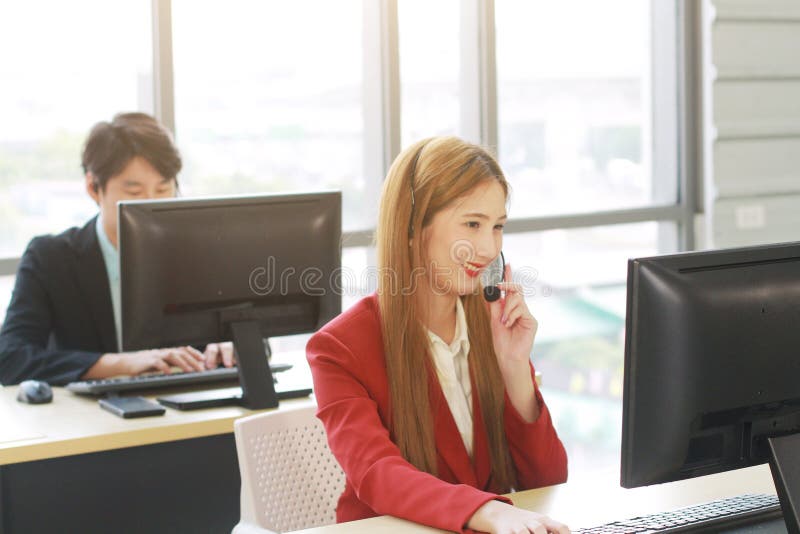 Businesswoman Call Center and Technical Support Staff and Receptionist ...