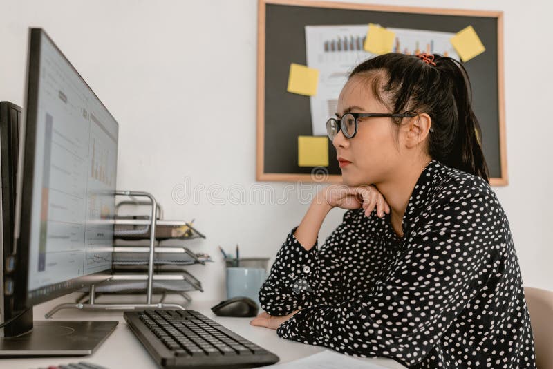 Businesswoman Feeling Concerned Thinking about New Project Plan Stock ...