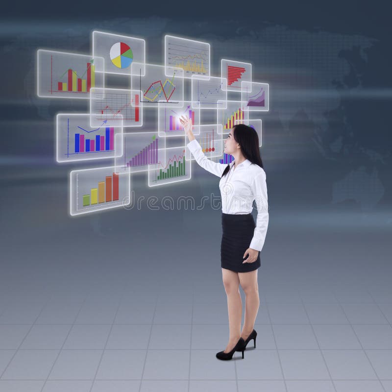 Businesswoman Presenting Business Graph Stock Photo - Image of ...
