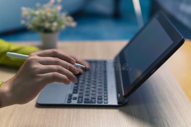 Businesswoman Sitting Working in Office Using Computer To Work Thinking ...