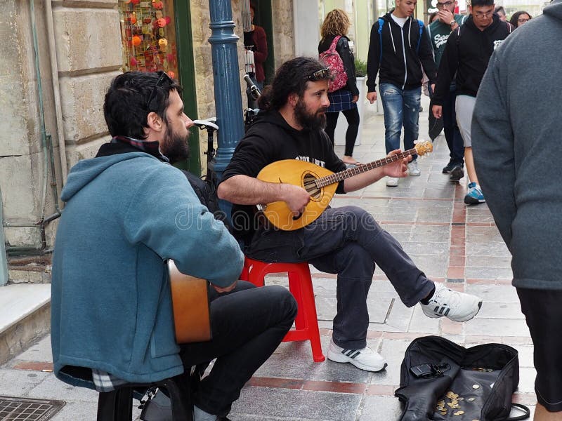 Buskers in Heraklion, Crete Greece Editorial Image - Image of music ...
