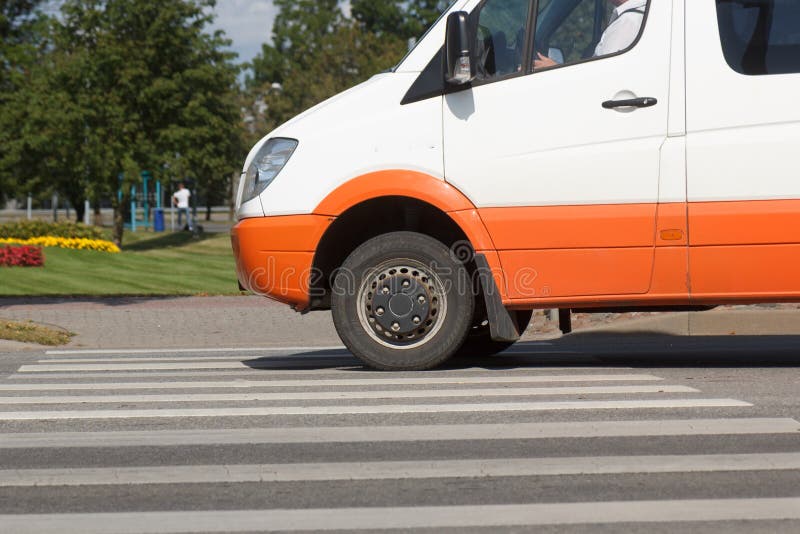 Buss on crosswalk stock image. Image of crossing, tourism - 230995997