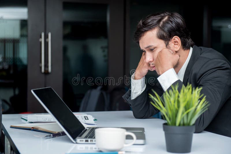 Bussinessman Fail and Unsuccessful Stock Photo - Image of serious ...