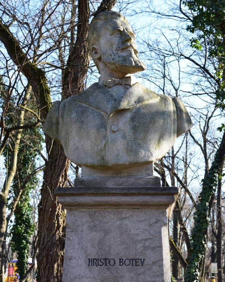 A bust of Hristo Botev editorial image. Image of botev - 284598560