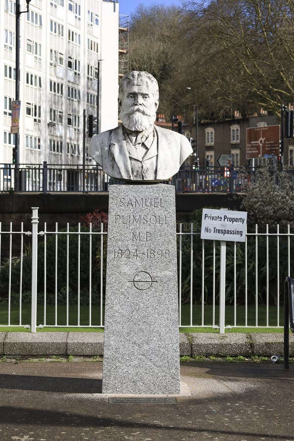 Bust of Samuel Plimsoll in Capricorn Place Editorial Photography ...