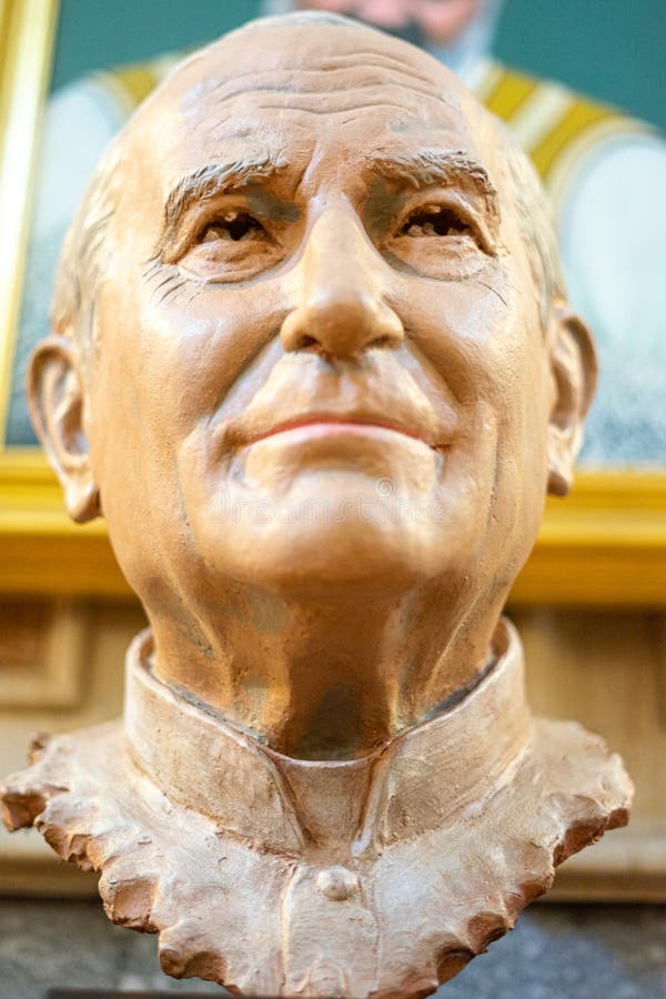 Bust, Super Realistic Statue of Pope John Paul II Stock Photo - Image ...