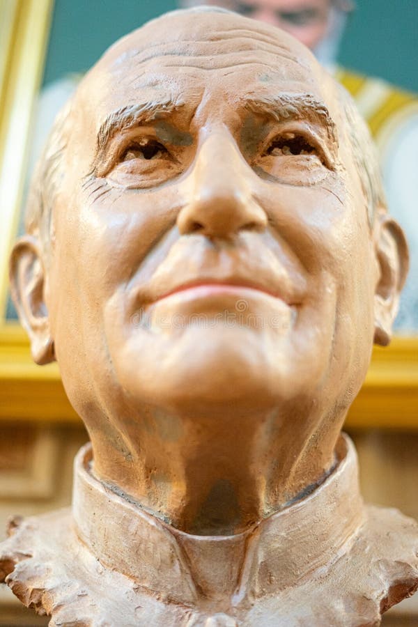 Bust, Super Realistic Statue of Pope John Paul II Editorial Photo ...