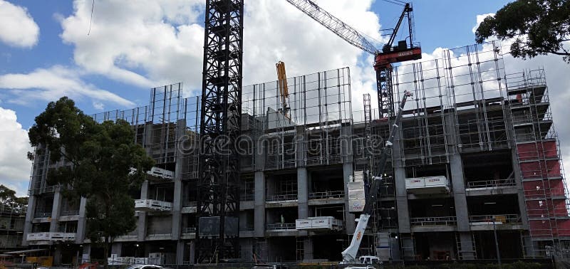 Busy construction site editorial image. Image of construction - 142388920