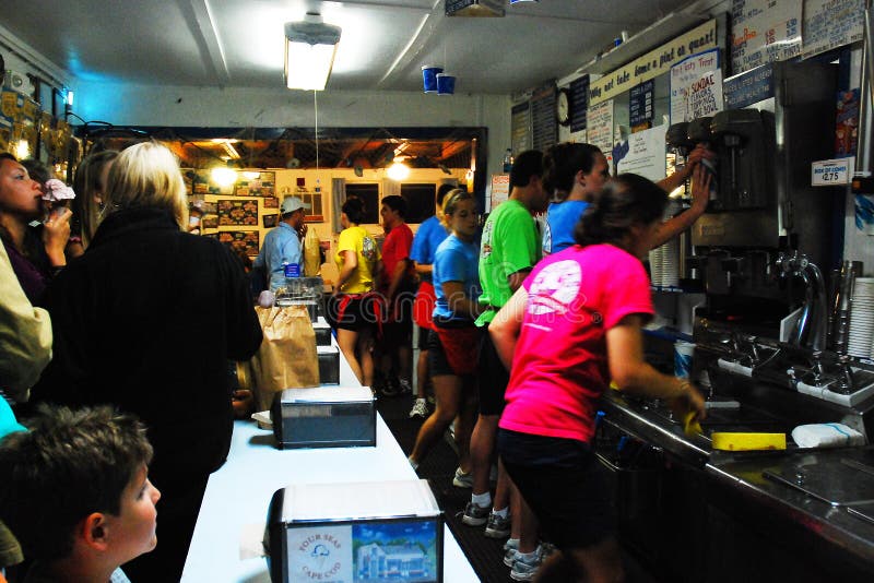 A busy ice cream parlor editorial image. Image of family - 76748575